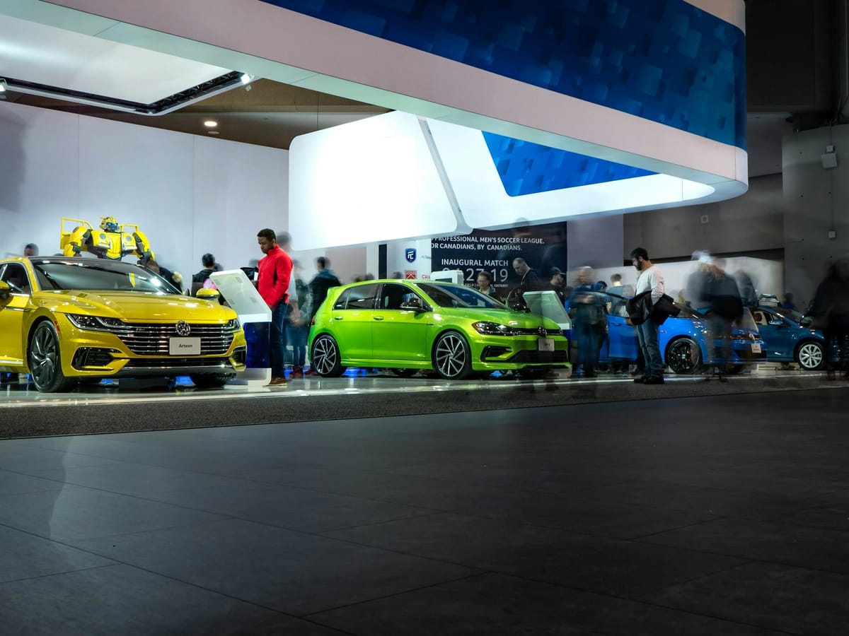 Ini Dia Tugas Sales Mobil dan Kisaran Gajinya